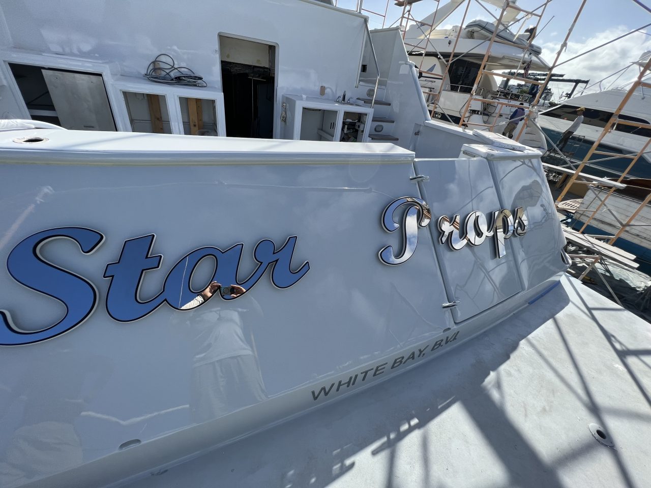 Portfolio - Yacht Lettering