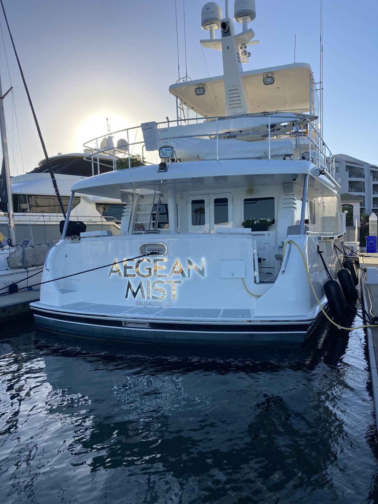 Portfolio - Yacht Lettering